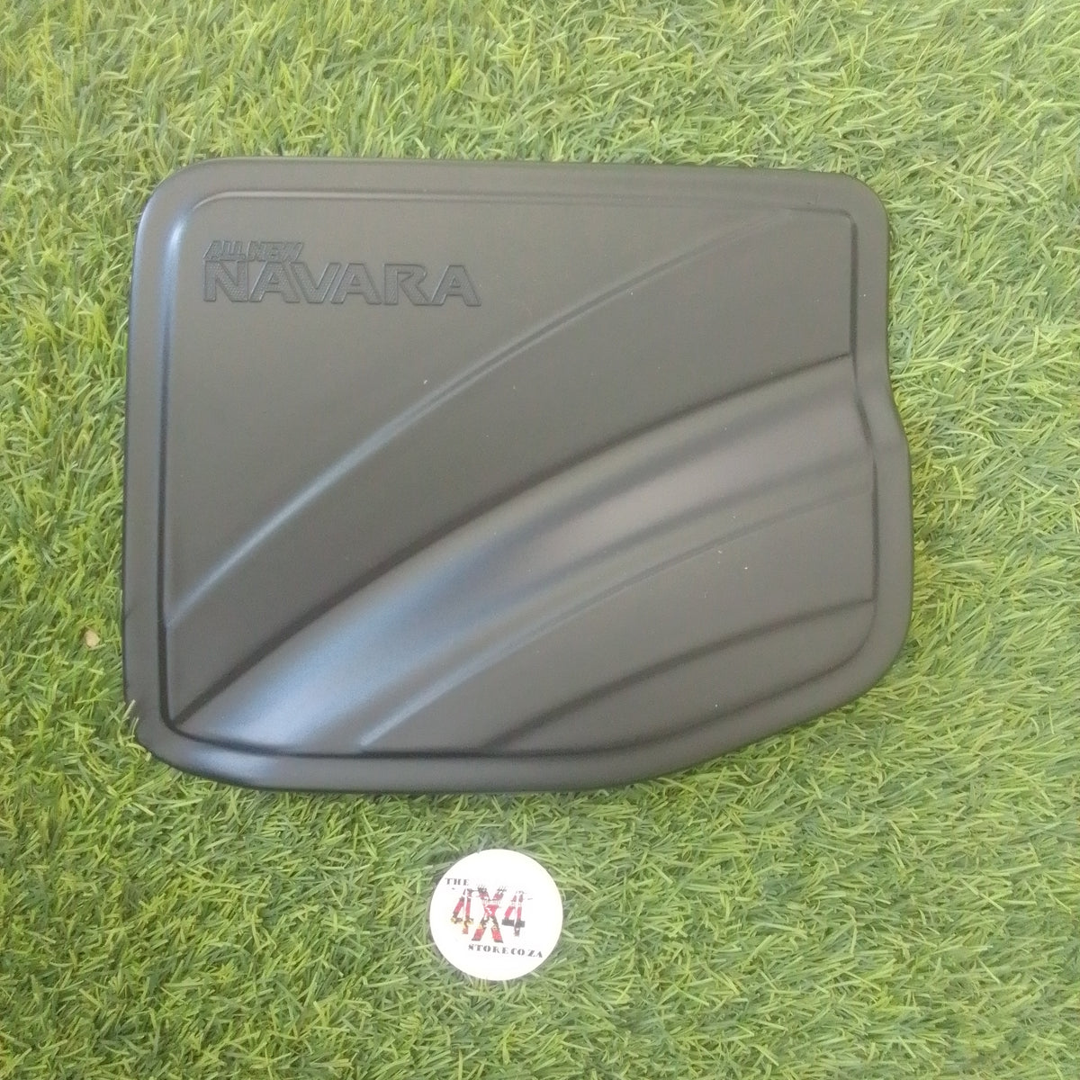Nissan Navara D23 pre facelift fueltank cover - the4x4store.co.za