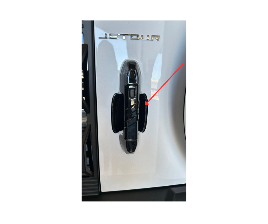 Jetour T2 2025+ Rear Door Handle insert Gloss Black - the4x4store.co.za