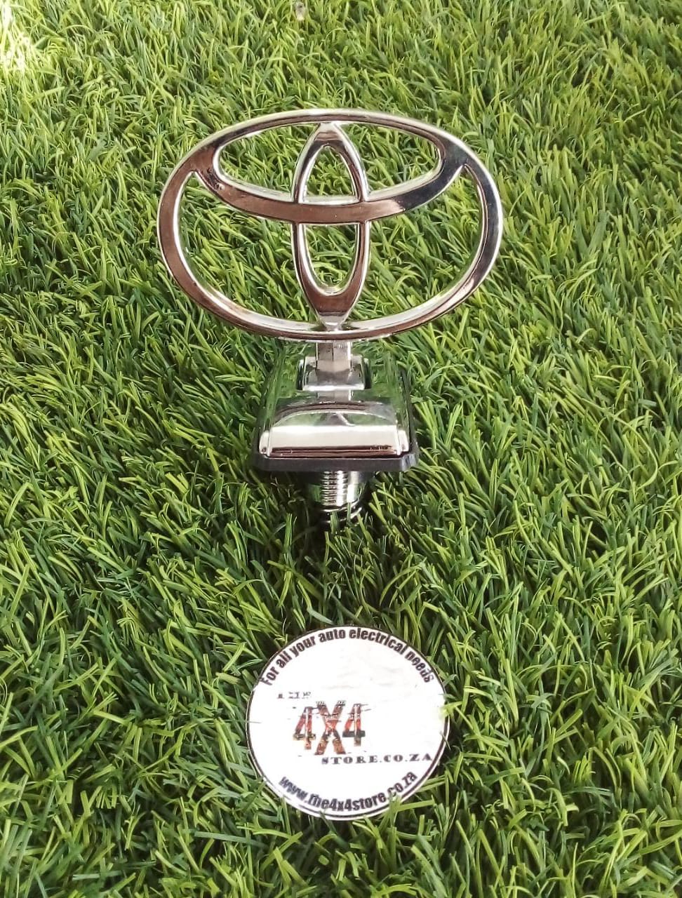 Toyota Landcruiser Bonnet Hook Logo - the4x4store.co.za