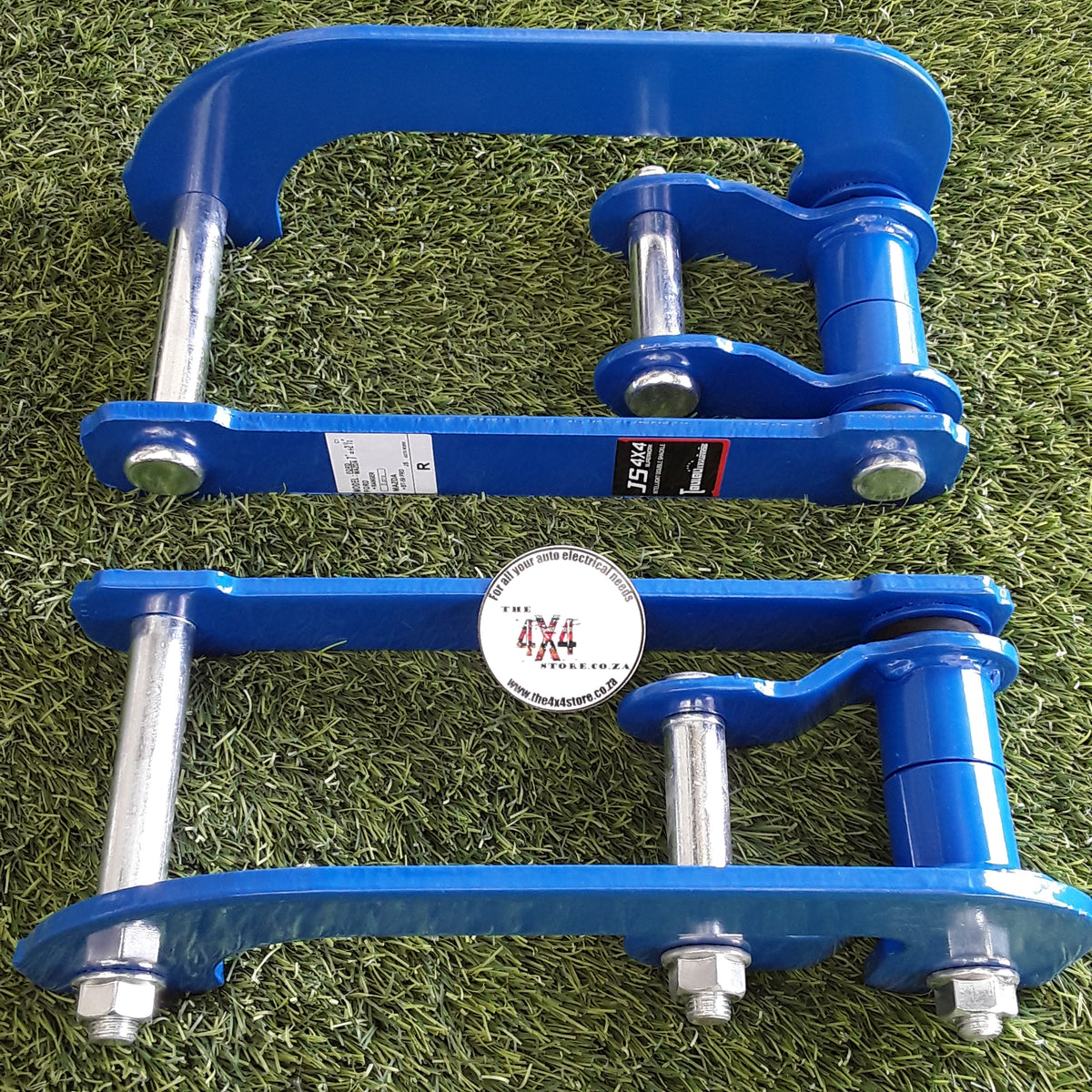 GWM P Series 2" Blue comfort shackles - the4x4store.co.za