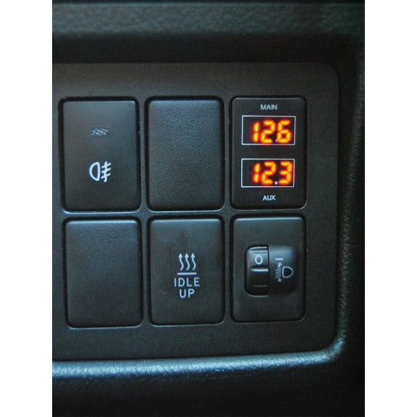 Toyota 32x20mm Dual Voltmeter - the4x4store.co.za